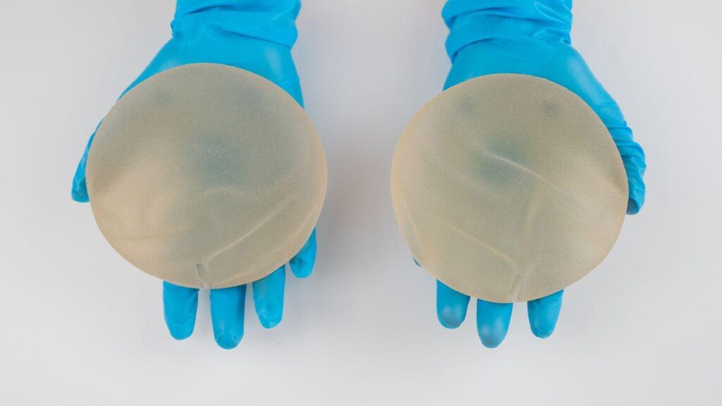 Tout savoir sur la pose d'implants mammaires